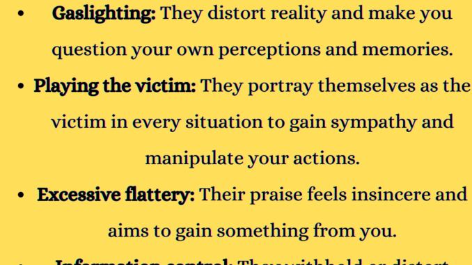 Don't Be a Puppet: Signs of Manipulation in Different Social Circle
